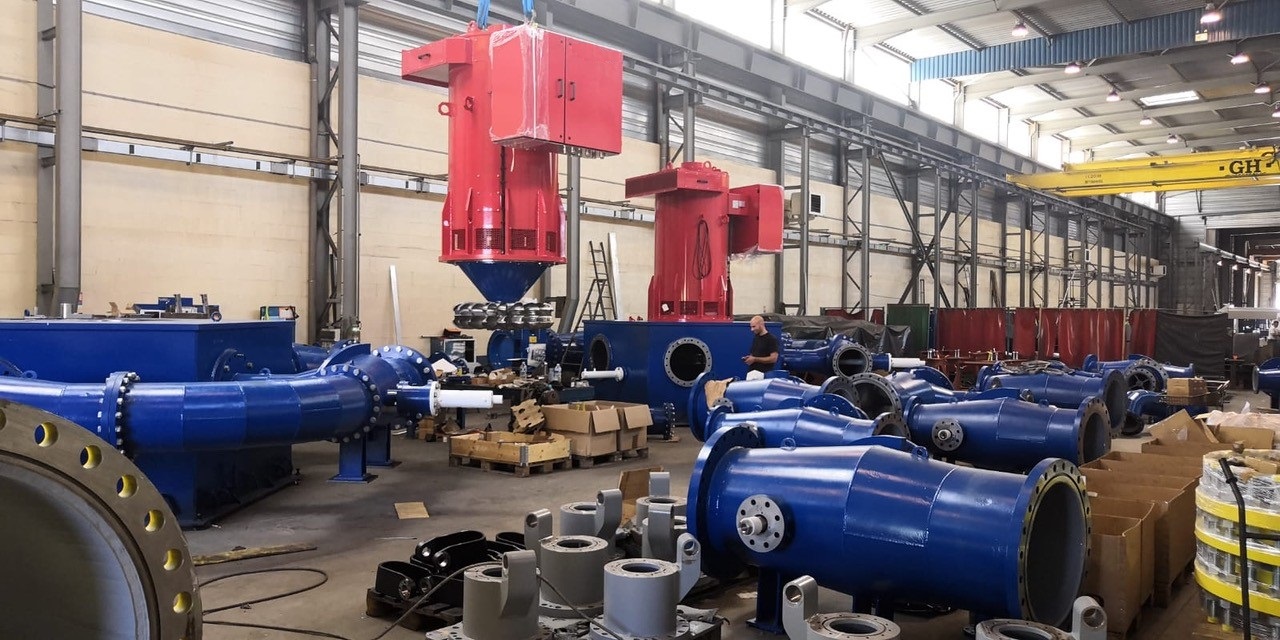 Final Assembly of 2 Vertical Pelton 5 jets of 1.5 MW each - Hydro Power ...